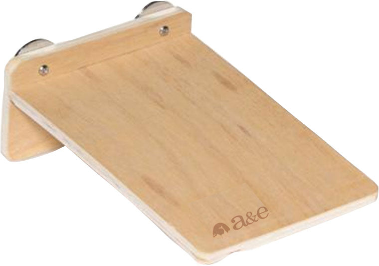 Nibbles Wooden Platform – Perk Valley Pet Eatery